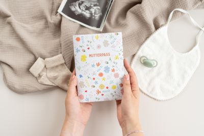 Hülle für Mutterpass: Gratis Download