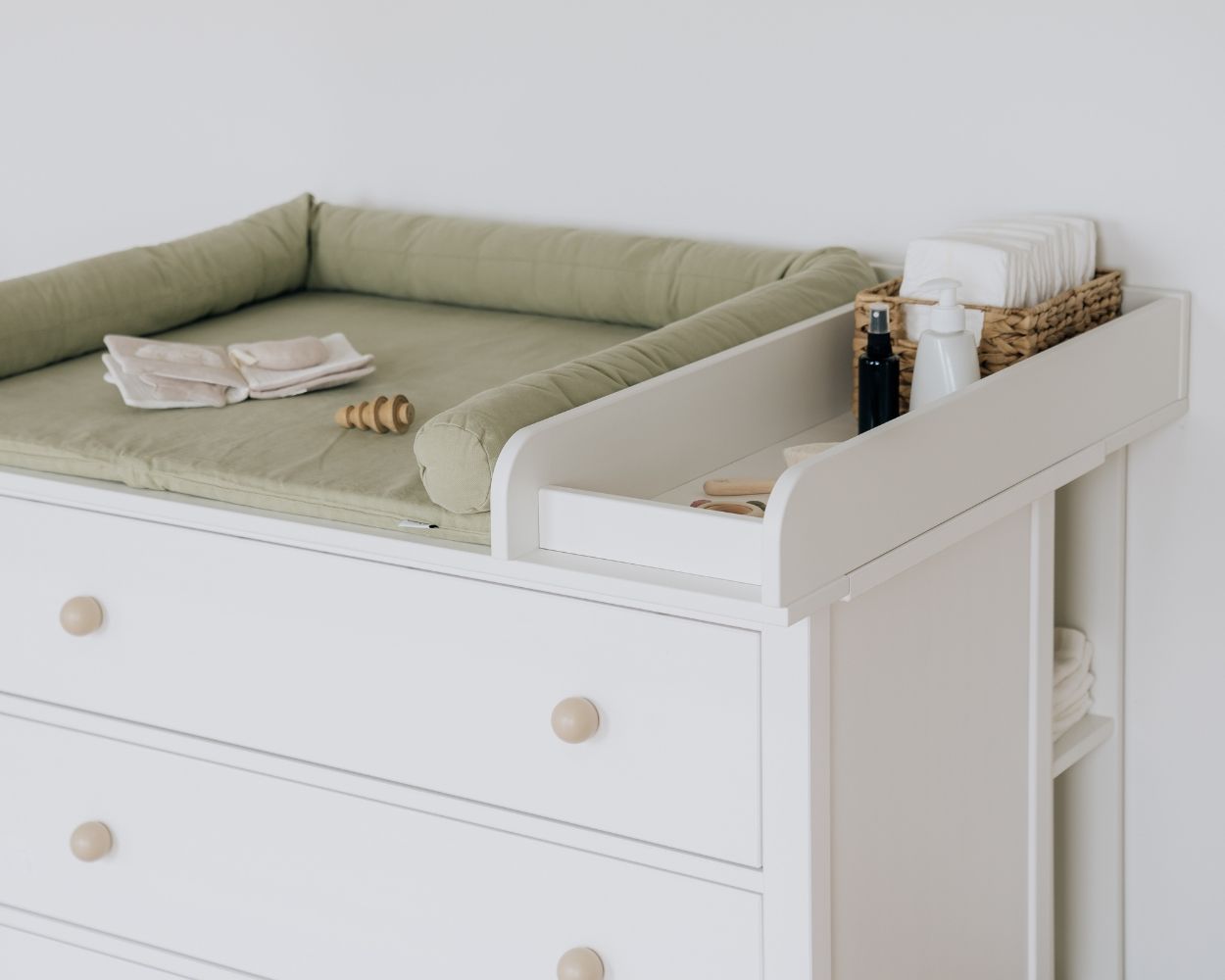 Wickelaufsatz für IKEA Kommoden selber bauen – DIY-Anleitung & Tipps